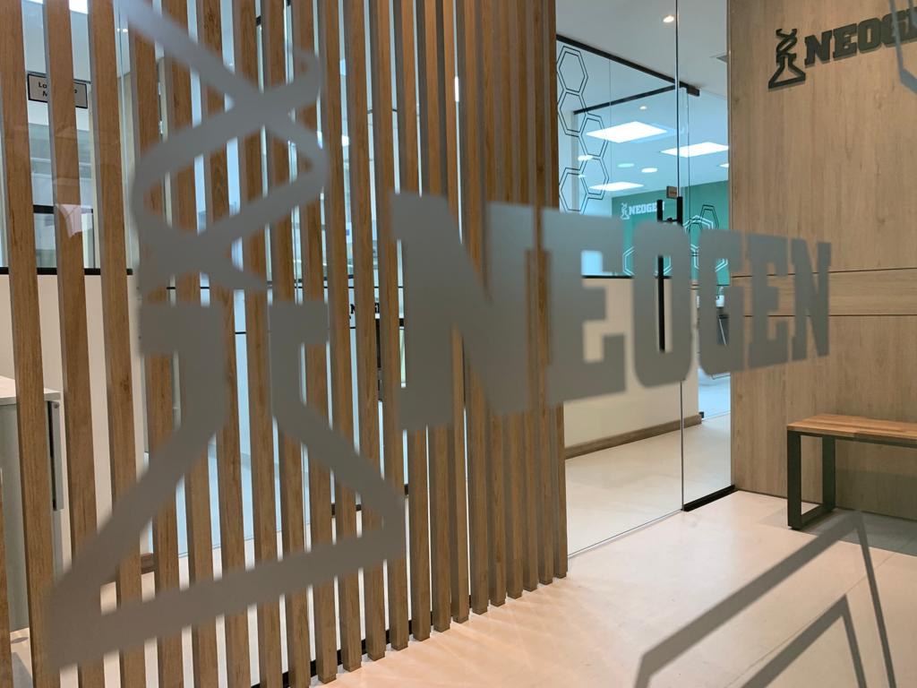 Diseño de Laboratorio para Neogen Colombia